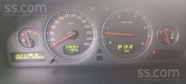 Zils Volvo V70 2006 Rīga, ar dzinēja tilpumu 2.40 L un nobraukumu 379 tūkst. km par 1750 €, foto 7 vietnē AUTOMOTO.COM.LV