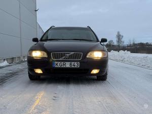 Zils Volvo V70 2006 Šauļi, ar dzinēja tilpumu 2.40 L un nobraukumu 410 tūkst. km par 2500 €, foto 11 vietnē AUTOMOTO.COM.LV
