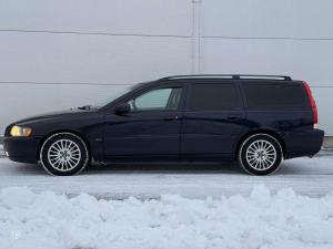 Zils Volvo V70 2006 Šauļi, ar dzinēja tilpumu 2.40 L un nobraukumu 410 tūkst. km par 2500 €, foto 13 vietnē AUTOMOTO.COM.LV