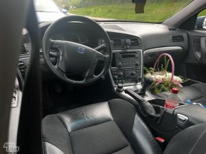 Blue Volvo V70 2006 in Vilnius, with an engine capacity of 2.40 L and mileage of 372 thousand km for 2350 €, photo 10 on AUTOMOTO.COM.LV