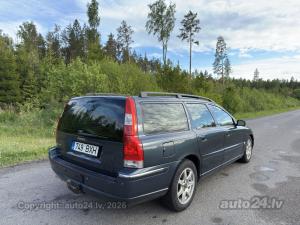 Синий Вольво В70 2006 в Таллин, объемом двигателя 2.40 л и пробегом 307 тыс. км за 3450 €, фото 7 на AUTOMOTO.COM.LV