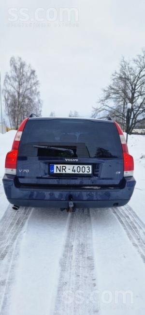 Zils Volvo V70 2006 Aizkraukle, ar dzinēja tilpumu 2.40 L un nobraukumu 0 tūkst. km par 1900 €, foto 7 vietnē AUTOMOTO.COM.LV
