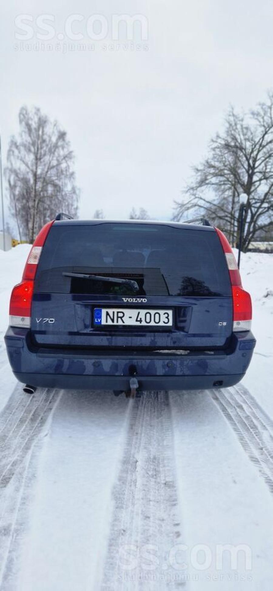 Zils Volvo V70 2006 Aizkraukle, ar dzinēja tilpumu 2.40 L un nobraukumu 0 tūkst. km par 1900 €, foto 7 vietnē AUTOMOTO.COM.LV