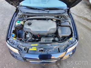 Blue Volvo V70 2006 in Riga, with an engine capacity of 2.40 L and mileage of 326 thousand km for 2100 €, photo 11 on AUTOMOTO.COM.LV