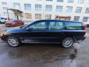 Blue Volvo V70 2006 in Riga, with an engine capacity of 2.40 L and mileage of 326 thousand km for 2100 €, photo 13 on AUTOMOTO.COM.LV