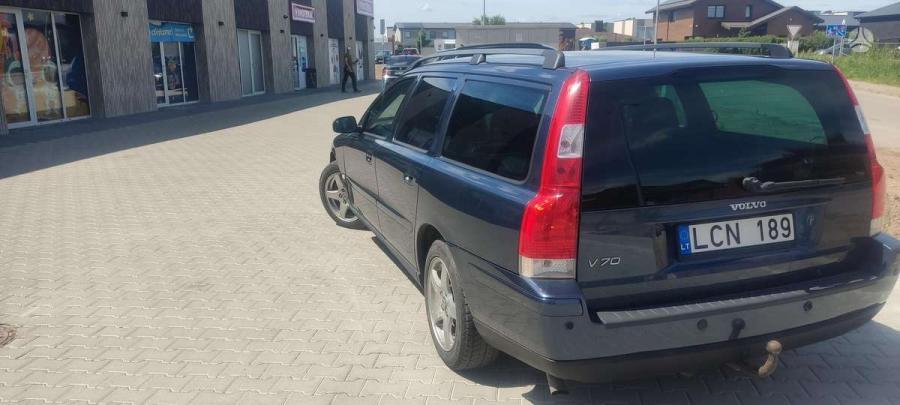 Синий Вольво В70 2006 в Каунас, объемом двигателя 2.40 л и пробегом 419 тыс. км за 2150 €, фото 7 на AUTOMOTO.COM.LV