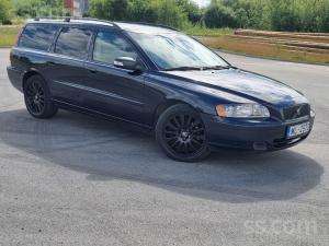 Zils Volvo V70 2006 Dobele, ar dzinēja tilpumu 2.40 L un nobraukumu 371 tūkst. km par 2500 €, foto 3 vietnē AUTOMOTO.COM.LV