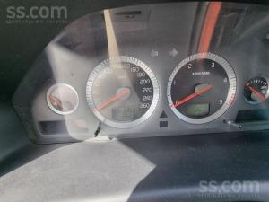 Zils Volvo V70 2006 Dobele, ar dzinēja tilpumu 2.40 L un nobraukumu 371 tūkst. km par 2500 €, foto 10 vietnē AUTOMOTO.COM.LV