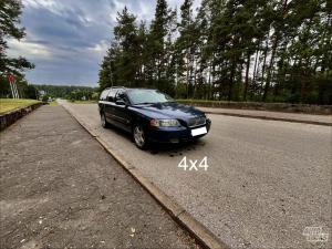 Blue Volvo V70 2006 in Varena, with an engine capacity of 2.40 L and mileage of 465 thousand km for 2380 €, photo  on AUTOMOTO.COM.LV