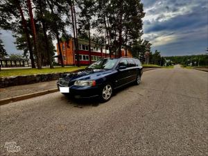 Blue Volvo V70 2006 in Varena, with an engine capacity of 2.40 L and mileage of 465 thousand km for 2380 €, photo 4 on AUTOMOTO.COM.LV