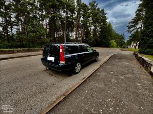 Blue Volvo V70 2006 in Varena, with an engine capacity of 2.40 L and mileage of 465 thousand km for 2380 €, photo 9 on AUTOMOTO.COM.LV