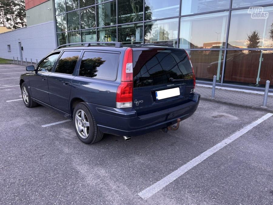 Zils Volvo V70 2006 Varėna, ar dzinēja tilpumu 2.40 L un nobraukumu 465 tūkst. km par 2000 €, foto 6 vietnē AUTOMOTO.COM.LV