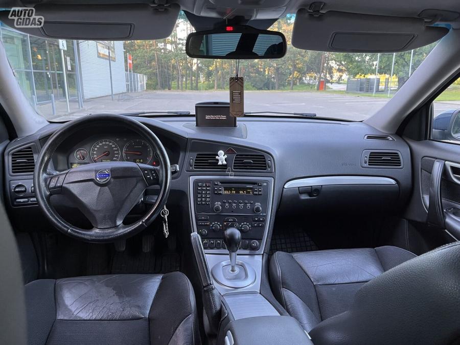 Zils Volvo V70 2006 Varėna, ar dzinēja tilpumu 2.40 L un nobraukumu 465 tūkst. km par 2000 €, foto 8 vietnē AUTOMOTO.COM.LV