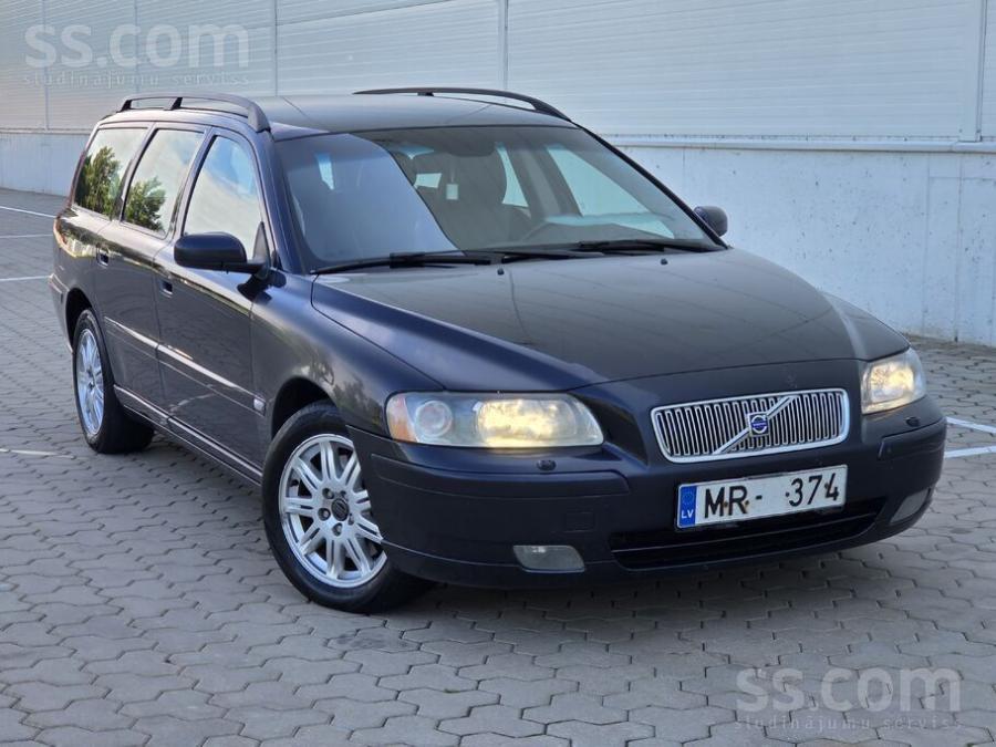 Синий Вольво В70 2006 в Рига, объемом двигателя 2.40 л и пробегом 369 тыс. км за 2400 €, фото 16 на AUTOMOTO.COM.LV