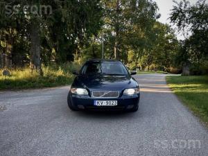 Синий Вольво В70 2006 в Огре, объемом двигателя 2.40 л и пробегом 394 тыс. км за 2490 €, фото 3 на AUTOMOTO.COM.LV
