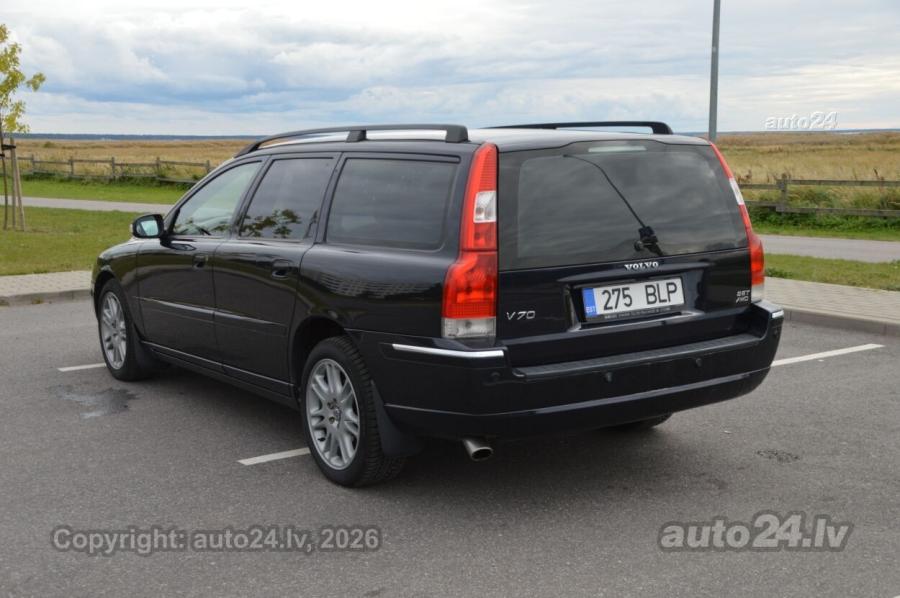 Zils Volvo V70 2006 Pērnava, ar dzinēja tilpumu 2.50 L un nobraukumu 400 tūkst. km par 1500 €, foto 4 vietnē AUTOMOTO.COM.LV