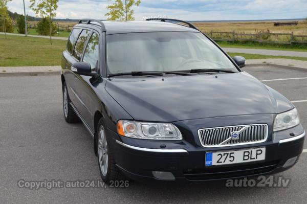 Zils Volvo V70 2006 Pērnava, ar dzinēja tilpumu 2.50 L un nobraukumu 400 tūkst. km par 1500 €, foto 7 vietnē AUTOMOTO.COM.LV