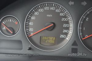 Zils Volvo V70 2006 Pērnava, ar dzinēja tilpumu 2.50 L un nobraukumu 400 tūkst. km par 1500 €, foto 15 vietnē AUTOMOTO.COM.LV