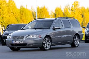 Blue Volvo V70 2006 in Jelgava, with an engine capacity of 2.40 L and mileage of 0 thousand km for 2400 €, photo  on AUTOMOTO.COM.LV