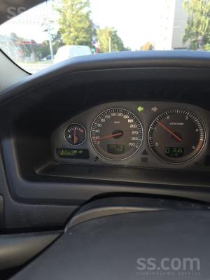 Zils Volvo V70 2006 Rīga, ar dzinēja tilpumu 2.40 L un nobraukumu 356 tūkst. km par 2380 €, foto 11 vietnē AUTOMOTO.COM.LV