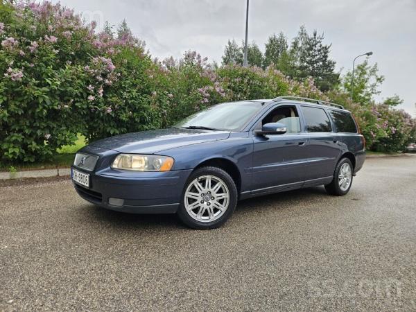 Zils Volvo V70 2007 Rīga, ar dzinēja tilpumu 2.40 L un nobraukumu 0 tūkst. km par 2150 €, foto 3 vietnē AUTOMOTO.COM.LV