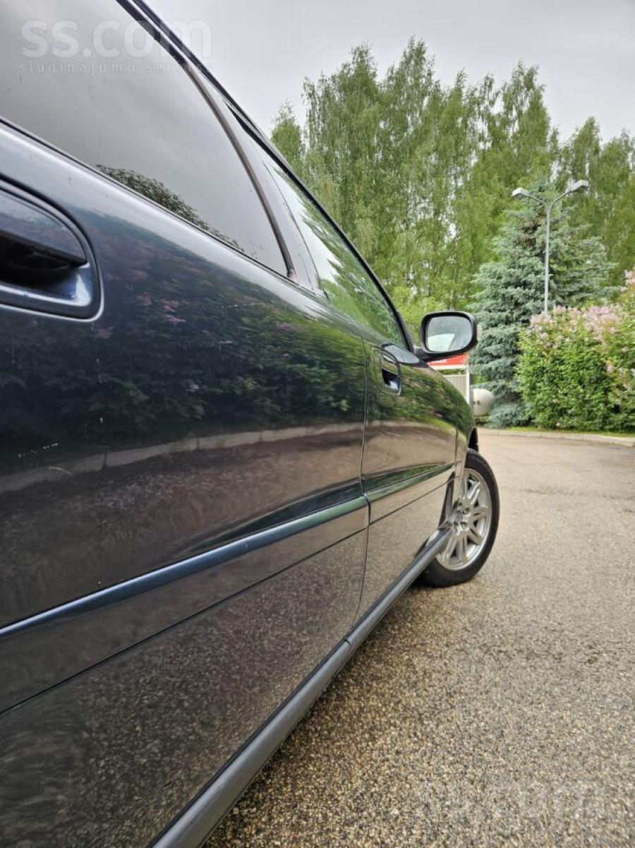Zils Volvo V70 2007 Rīga, ar dzinēja tilpumu 2.40 L un nobraukumu 0 tūkst. km par 2150 €, foto 5 vietnē AUTOMOTO.COM.LV