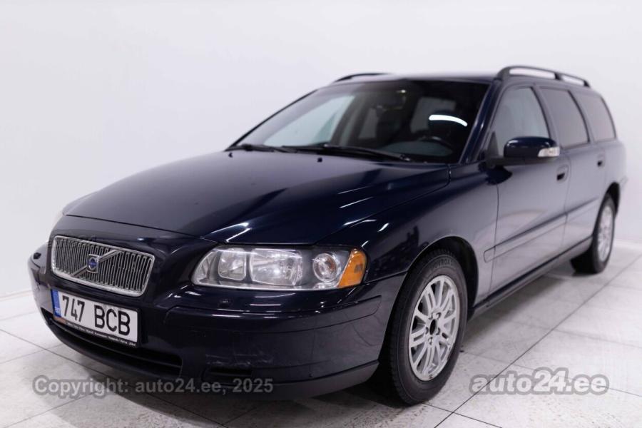 Zils Volvo V70 2007 Tallina, ar dzinēja tilpumu 2.40 L un nobraukumu 302 tūkst. km par 2999 €, foto 3 vietnē AUTOMOTO.COM.LV