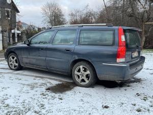 Zils Volvo V70 2007 Viļņa, ar dzinēja tilpumu 2.40 L un nobraukumu 469 tūkst. km par 1950 €, foto 5 vietnē AUTOMOTO.COM.LV