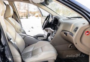 Blue Volvo V70 2007 in Tallinn, with an engine capacity of 2.40 L and mileage of 426 thousand km for 3390 €, photo 9 on AUTOMOTO.COM.LV