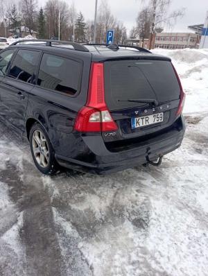 Blue Volvo V70 2007 in Salcininkai, with an engine capacity of 2.40 L and mileage of 362 thousand km for 2800 €, photo 15 on AUTOMOTO.COM.LV
