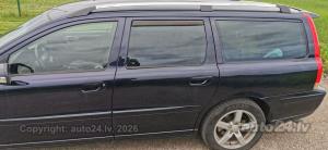 Zils Volvo V70 2007 Tallina, ar dzinēja tilpumu 2.40 L un nobraukumu 388 tūkst. km par 2800 €, foto 10 vietnē AUTOMOTO.COM.LV