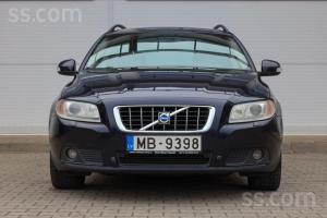 Blue Volvo V70 2007 in Riga, with an engine capacity of 2.40 L and mileage of 0 thousand km for 2995 €, photo 3 on AUTOMOTO.COM.LV