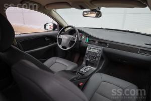 Blue Volvo V70 2007 in Riga, with an engine capacity of 2.40 L and mileage of 0 thousand km for 2995 €, photo 15 on AUTOMOTO.COM.LV