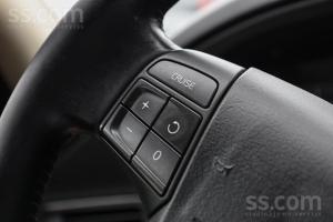 Blue Volvo V70 2007 in Riga, with an engine capacity of 2.40 L and mileage of 0 thousand km for 2995 €, photo 17 on AUTOMOTO.COM.LV