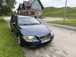 Синий Вольво В70 2007 в Резекне, объемом двигателя 2.40 л и пробегом 0 тыс. км за 2650 €, фото 4 на AUTOMOTO.COM.LV