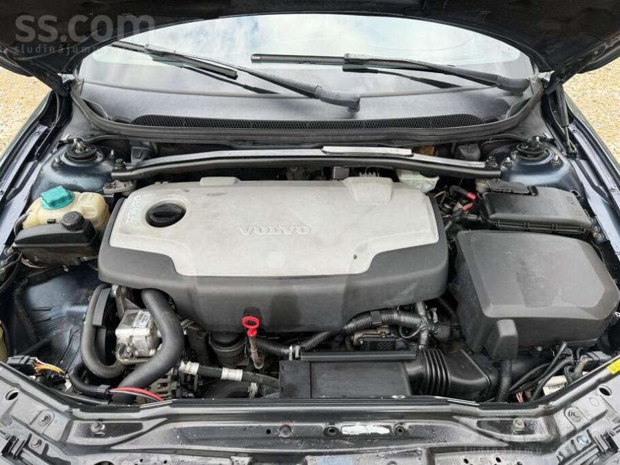 Синий Вольво В70 2007 в Резекне, объемом двигателя 2.40 л и пробегом 0 тыс. км за 2650 €, фото 18 на AUTOMOTO.COM.LV