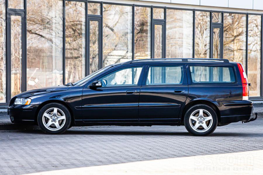 Zils Volvo V70 2007 Tukums, ar dzinēja tilpumu 2.40 L un nobraukumu 0 tūkst. km par 3690 €, foto 6 vietnē AUTOMOTO.COM.LV