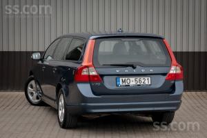 Zils Volvo V70 2007 Talsi, ar dzinēja tilpumu 2.40 L un nobraukumu 358 tūkst. km par 4090 €, foto 5 vietnē AUTOMOTO.COM.LV