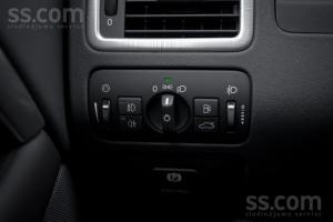 Zils Volvo V70 2007 Talsi, ar dzinēja tilpumu 2.40 L un nobraukumu 358 tūkst. km par 4090 €, foto 15 vietnē AUTOMOTO.COM.LV