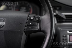 Zils Volvo V70 2007 Talsi, ar dzinēja tilpumu 2.40 L un nobraukumu 358 tūkst. km par 4090 €, foto 19 vietnē AUTOMOTO.COM.LV