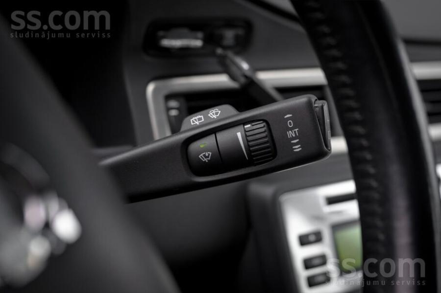 Zils Volvo V70 2007 Talsi, ar dzinēja tilpumu 2.40 L un nobraukumu 358 tūkst. km par 4090 €, foto 20 vietnē AUTOMOTO.COM.LV