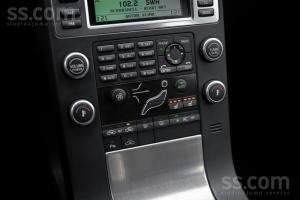 Zils Volvo V70 2007 Talsi, ar dzinēja tilpumu 2.40 L un nobraukumu 358 tūkst. km par 4090 €, foto 23 vietnē AUTOMOTO.COM.LV
