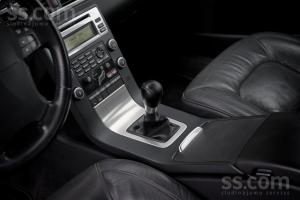 Zils Volvo V70 2007 Talsi, ar dzinēja tilpumu 2.40 L un nobraukumu 358 tūkst. km par 4090 €, foto 24 vietnē AUTOMOTO.COM.LV