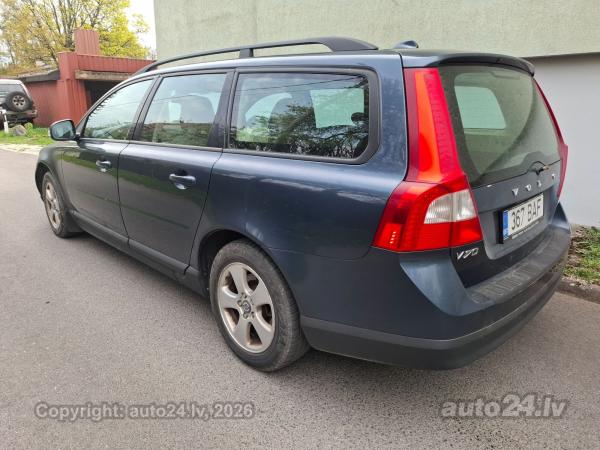 Zils Volvo V70 2007 Tallina, ar dzinēja tilpumu 2.50 L un nobraukumu 0 tūkst. km par 999 €, foto 2 vietnē AUTOMOTO.COM.LV
