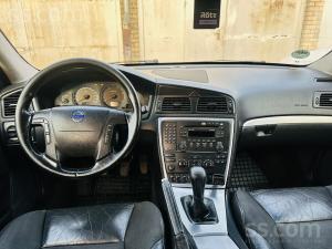 Zils Volvo V70 2007 Rīga, ar dzinēja tilpumu 2.40 L un nobraukumu 361 tūkst. km par 2250 €, foto 8 vietnē AUTOMOTO.COM.LV