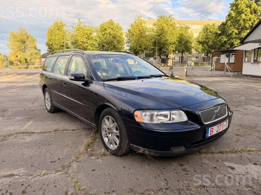 Zils Volvo V70 2007 Aizkraukle, ar dzinēja tilpumu 2.40 L un nobraukumu 222 tūkst. km par 4500 €, foto 1 vietnē AUTOMOTO.COM.LV