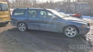 Blue Volvo V70 2007 in Bauska, with an engine capacity of 2.40 L and mileage of 492 thousand km for 620 €, photo  on AUTOMOTO.COM.LV