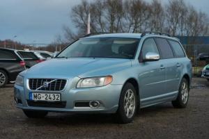 Blue Volvo V70 2007 in Liepaja, with an engine capacity of 2.40 L and mileage of 295 thousand km for 5450 €, photo  on AUTOMOTO.COM.LV