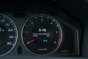 Blue Volvo V70 2007 in Liepaja, with an engine capacity of 2.40 L and mileage of 295 thousand km for 5450 €, photo 22 on AUTOMOTO.COM.LV