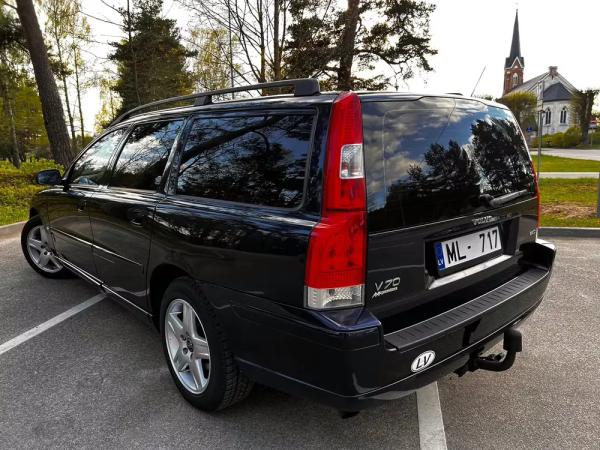 Blue Volvo V70 2007 in Riga, with an engine capacity of 2.40 L and mileage of 344 thousand km for 3600 €, photo 6 on AUTOMOTO.COM.LV